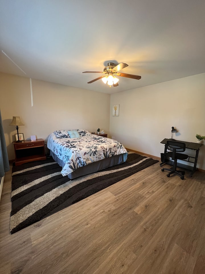 Spacious 1br Near Clarion U, Rte 80, + Fast Wi-fi - Sligo, PA