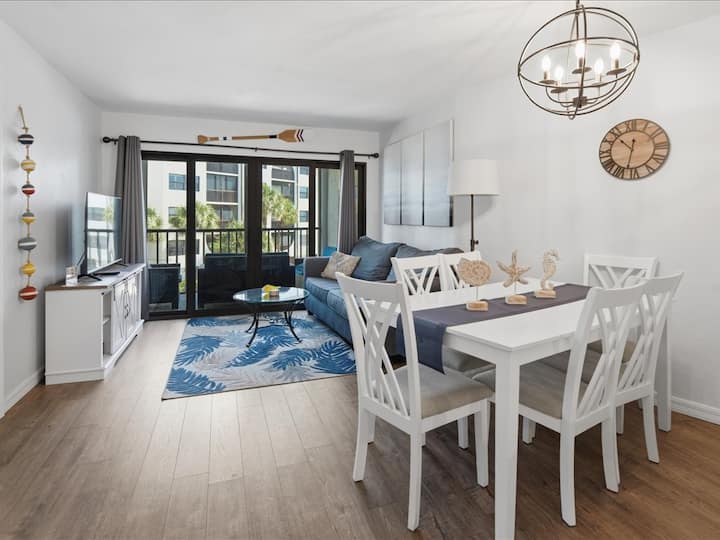 Waterfront 1br Condo In Marco Island-an-e305 - Marco Island, FL