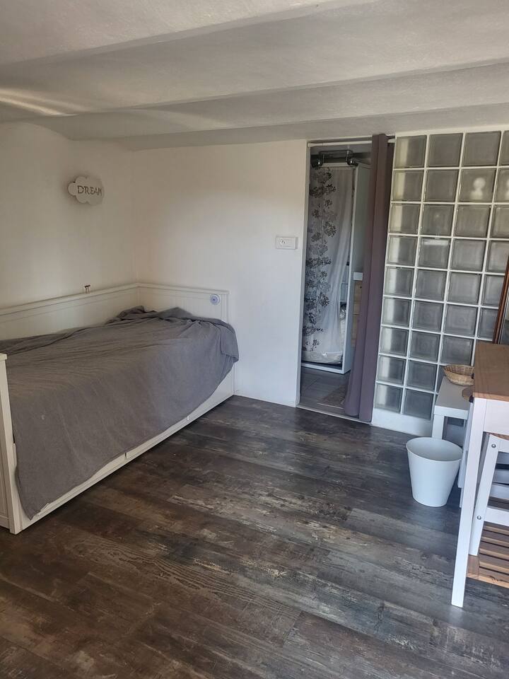 Proche Marseille, Chambre Indépendante - Plan-de-Cuques