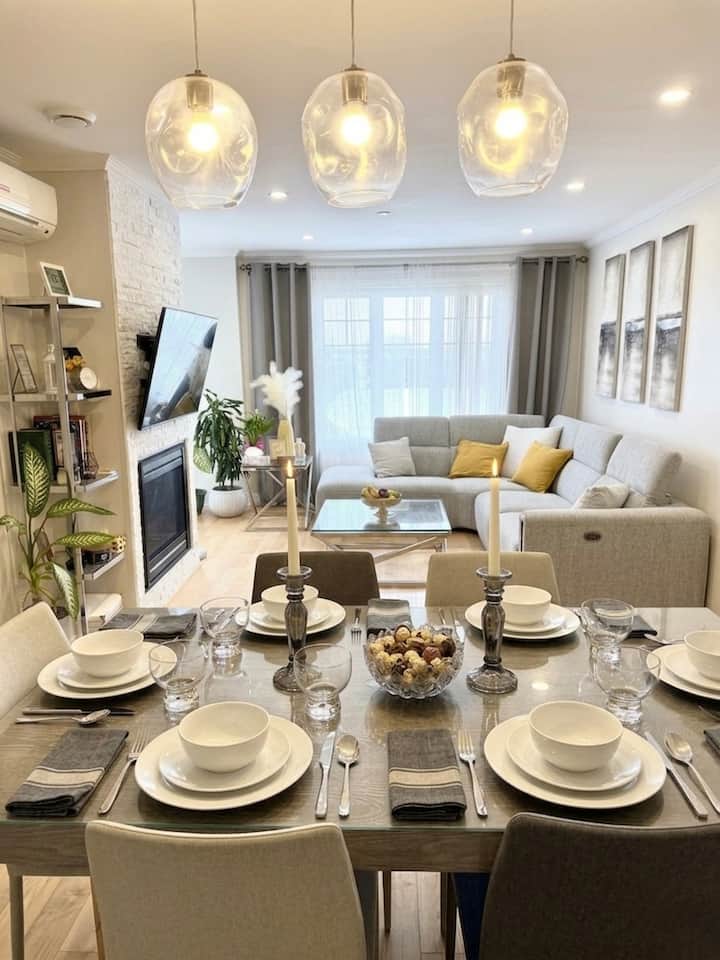 Luxurious & Bright Condo You Will Love - Dorval