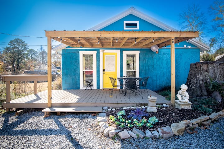 Little Blue Bungalow - Alabama