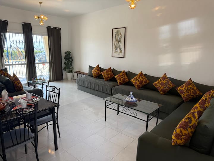 Superbe Appartement Spacieux Au Bord De La Mer - Tanger