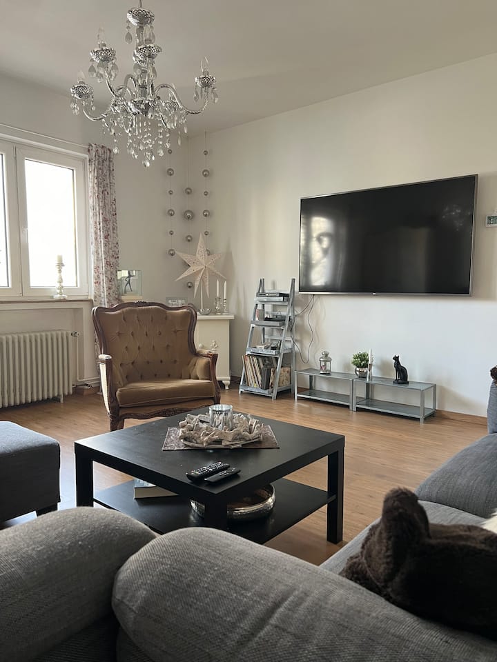 Gemütliche 80 Qm Eigentumswohnung, Sehr Zentral - Ganderkesee