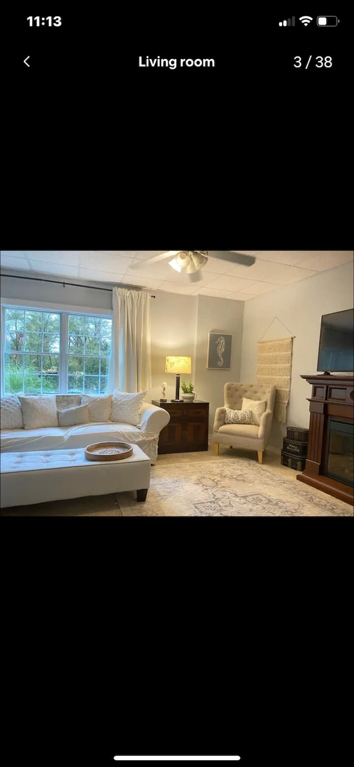 Cozy 1 Bedroom Close To Medical Hospitals - Frances Slocum State Park, Wyoming