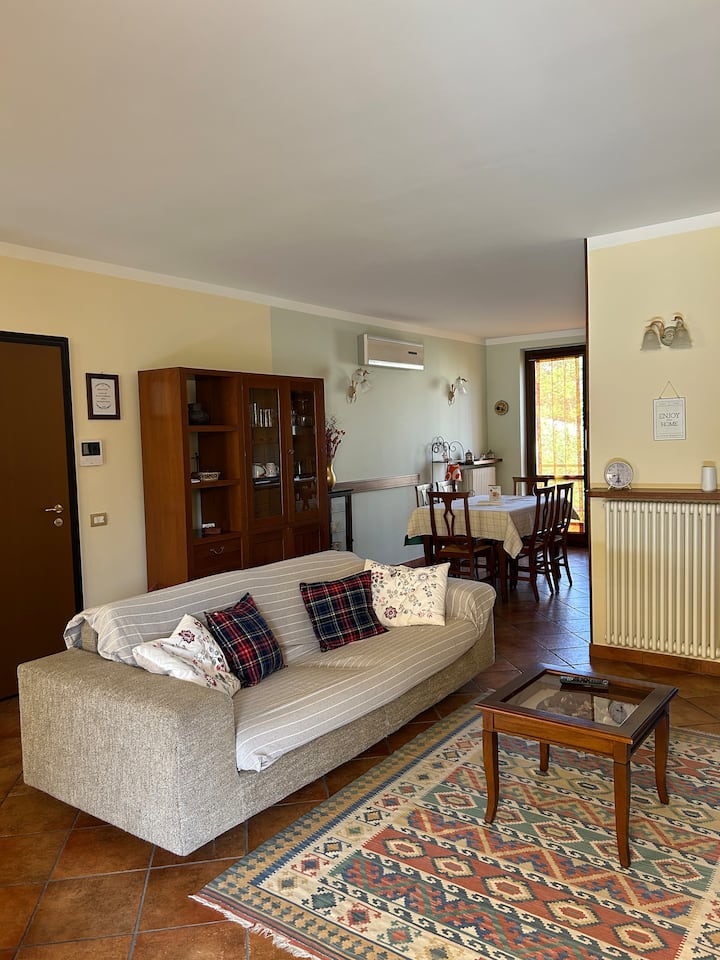 Lake Maggiore - Leggiuno - 4 Persone - Lago Maggiore