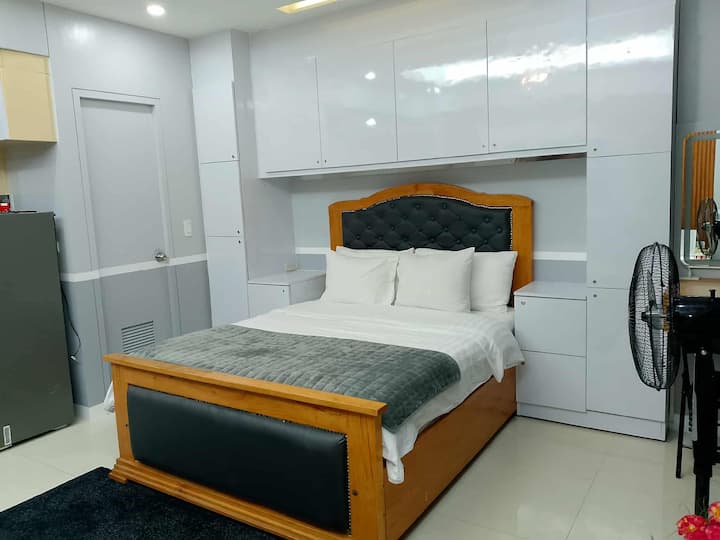 Stylish Naia3 Escape –W/netflix (Newly Renovated) - Pasay