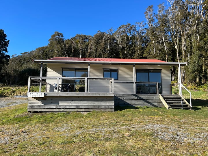New 2-bedroom Cottage In Stunning South Westland - West Coast