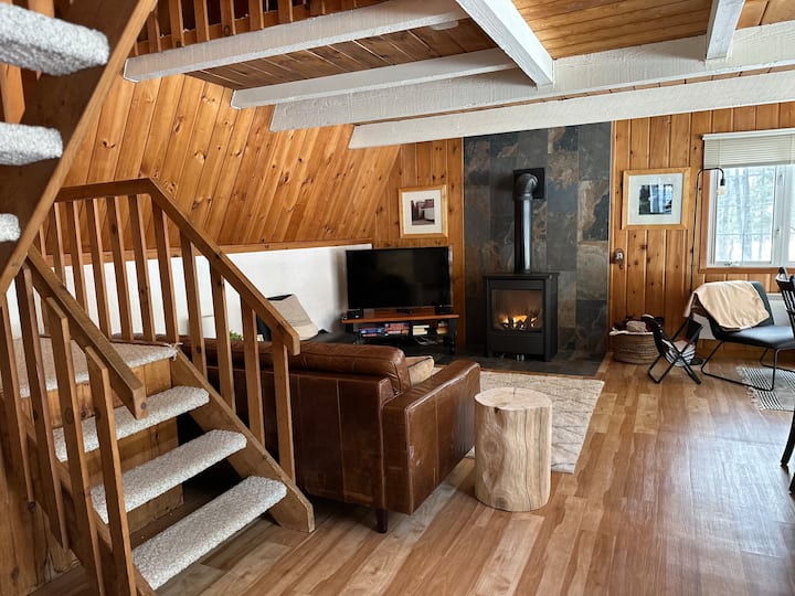 Charming Chalet In Orford - Orford, QC
