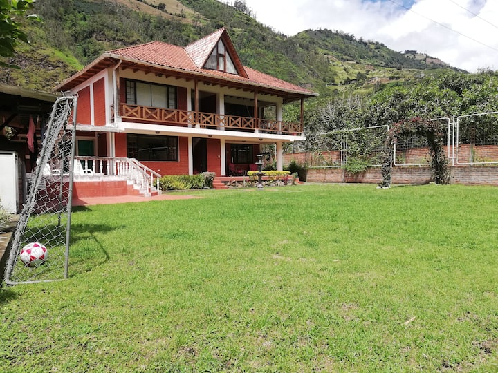 Hermosa Y Tranquila Casa En Baños-ecuador - Patate