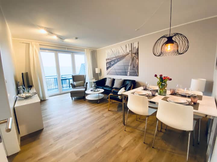 Perfekte Lage Am Deich Mit Balkon, 2025 Renoviert - 