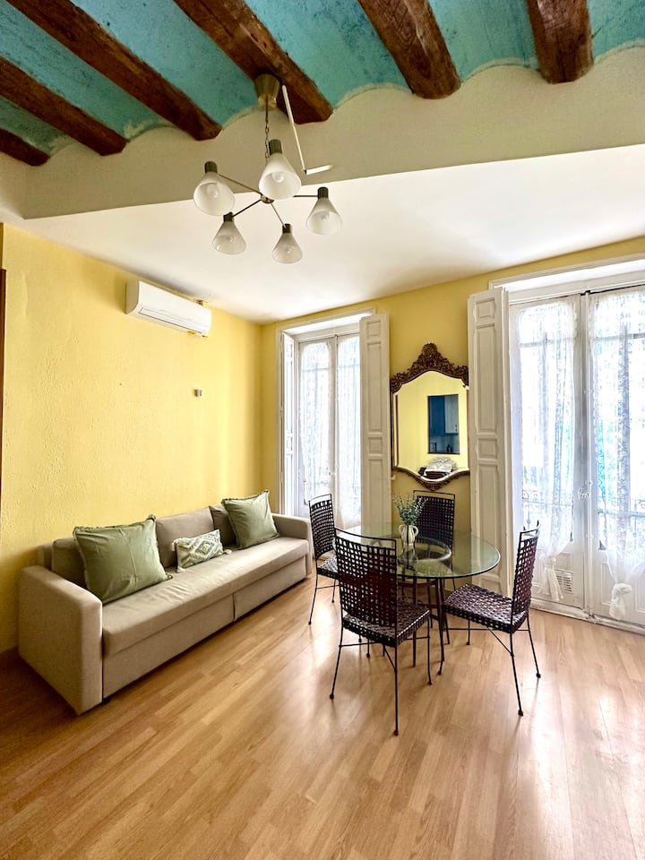 Piso En Casa Mordernista En El Centro De Zaragoza - Zaragoza