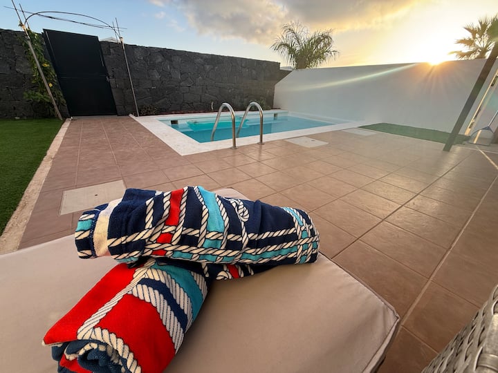 Villa W/private Pool/bbq–ideal For Families&groups - Lanzarote