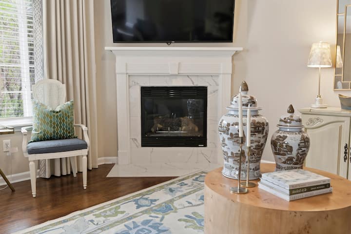 Awesome Location! 4 Bed/3bath Home! - 哥倫比亞