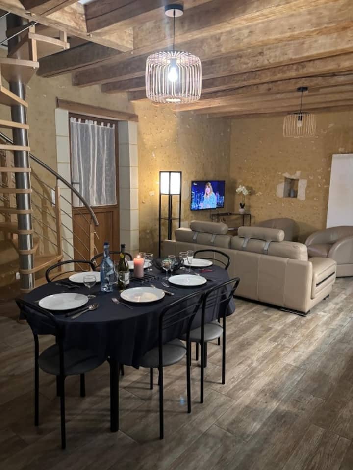 Maison De Campagne Idéal Pour 6 Personnes - Château-du-Loir