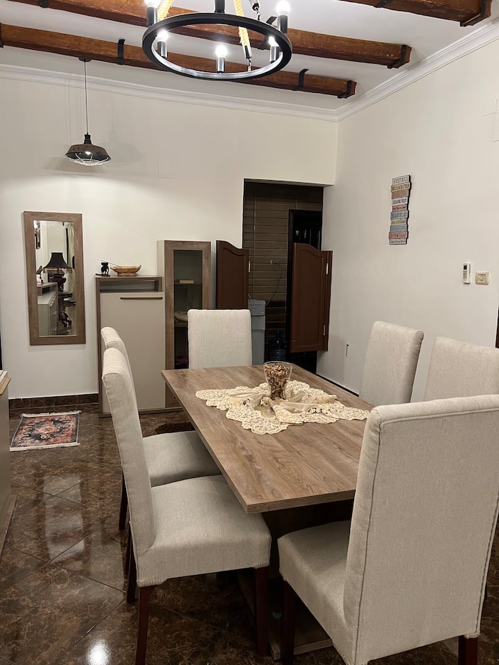 Lovely 2-bedroom Rental Unit In Cairo, Zamalek. - Cairo