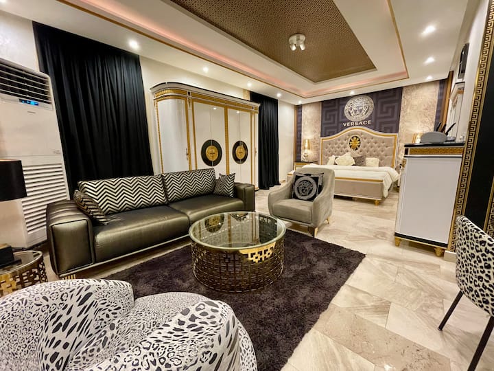 Versace (1) Pool/jacuzzi/sauna/cinema/game Room - Jedda