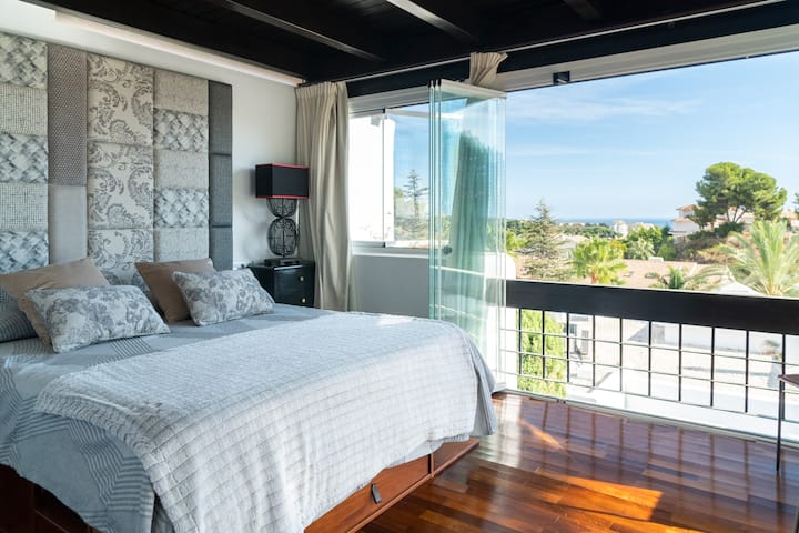 Elegante Y Espacioso Apartamento En Marbella - Puerto Banús