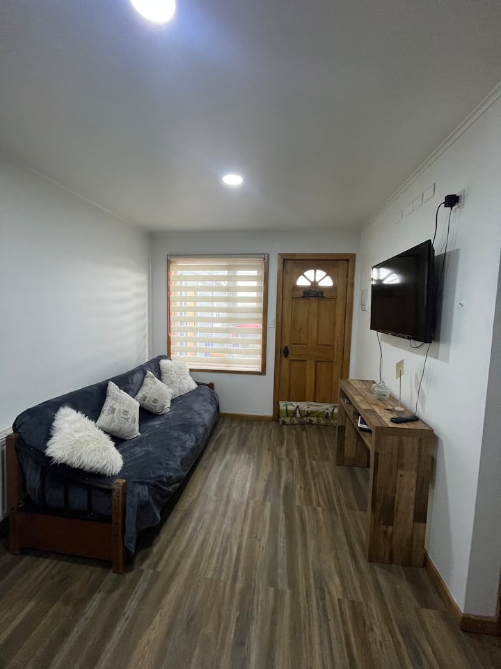 Agradable Casa A Pasos De La Costanera - Puerto Natales