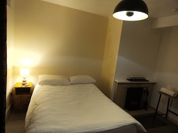 Room In Charming Irish Village - Sligo