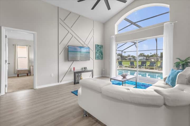 4 Bedroom/ 2 Bathroom Manors Westridge (411 Ld) - Davenport, FL