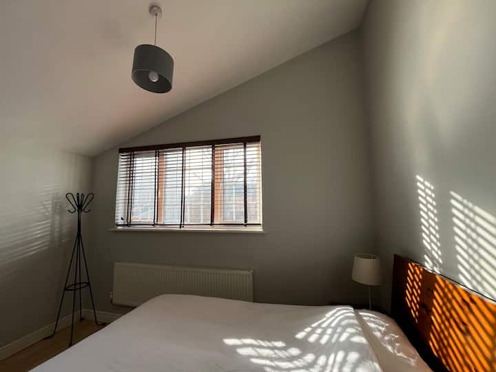 Roomy 2-bedroom Terraced House In East London - Greenwich