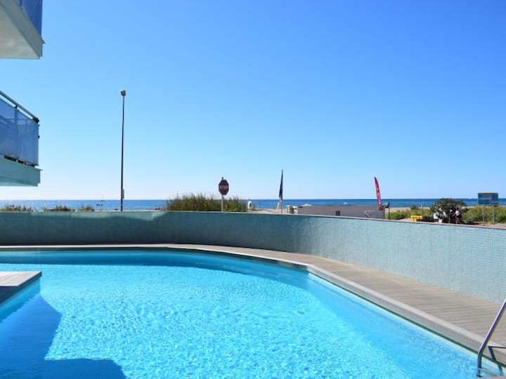 Primera Línea De Mar,  Jardín Privado Y Piscina - Castelldefels