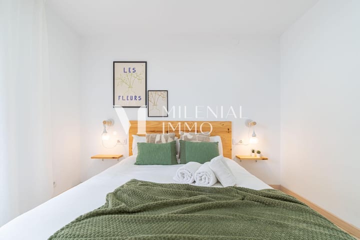 Milenial Immo | Apto Con Piscina, 300m Playa Roses - Roses
