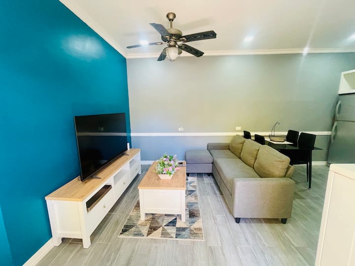 Urban Oasis: Modern Comfort & Central Convenience - Trinidad and Tobago