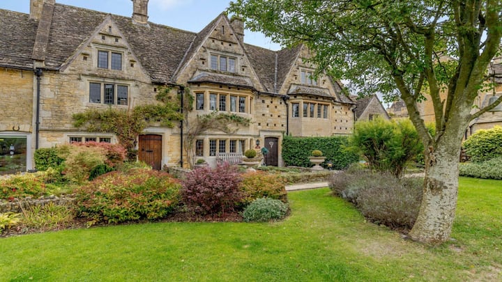 Grade Ii* Listed Retreat In Bourton - Middle Gable - Stow-on-the-Wold