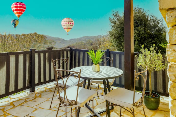 Calme/confort à Sarlat Jacuzzi/piscine Chauffée - Castelnaud-la-Chapelle