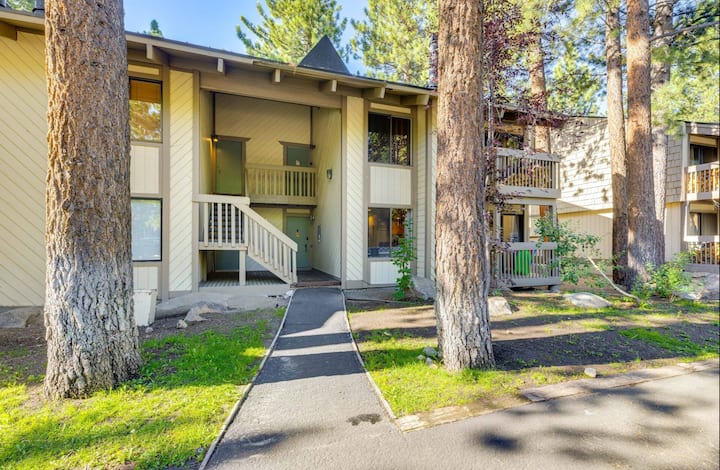 Clean Cosy No Stairs Hot Tub Sauna Steps 2 Shuttle - Mammoth Lakes, CA