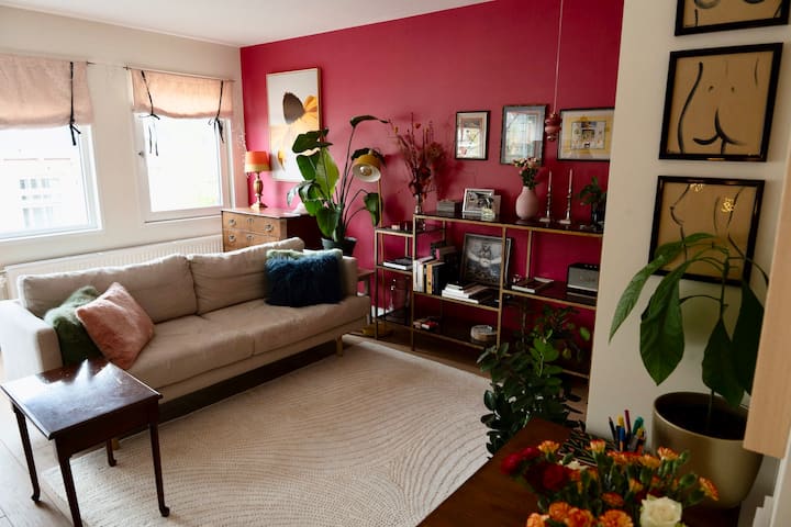Cute 2 Bedroom Apt With Balcony - Amsterdam