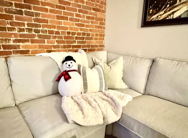 Steps To The Heart Of Main - Northampton, MA