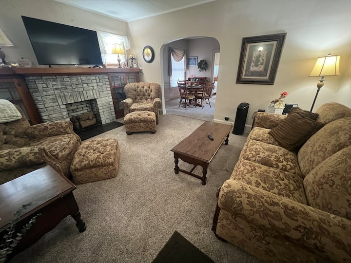 The Apartment - With Newly Updated Living Room - Raccoon Creek State Park, Hookstown