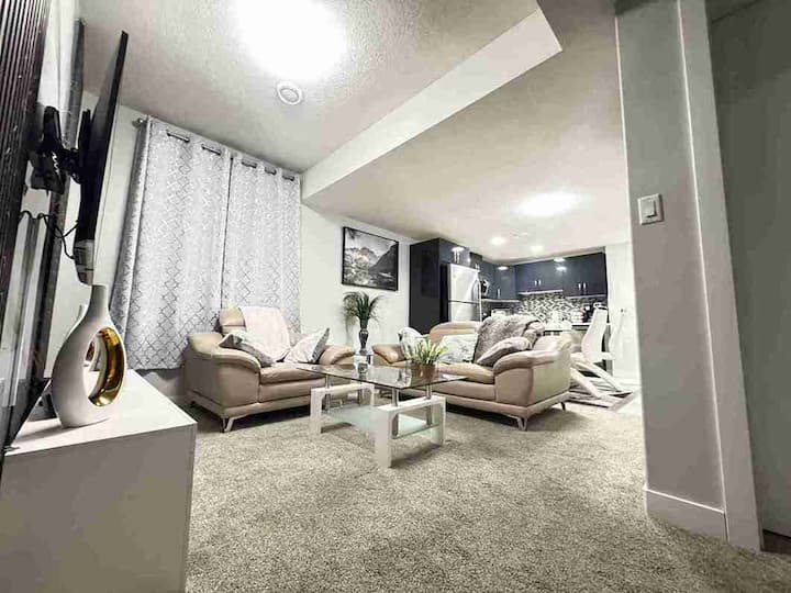 Entire Guest Suite 2 Bedroom, Private Entrance - Beaumont