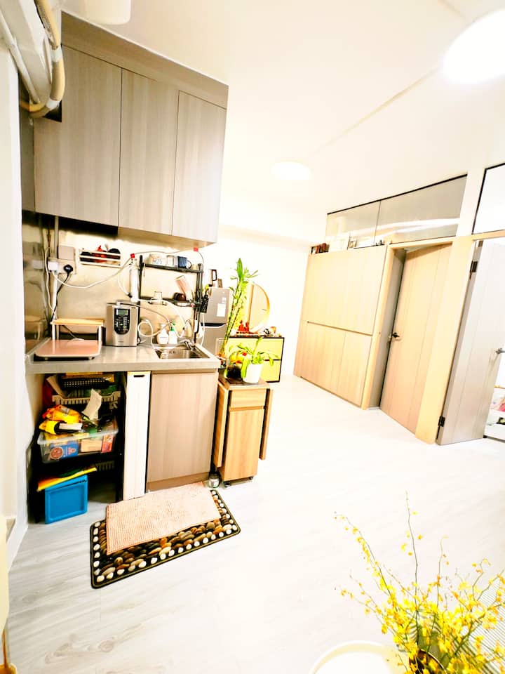 Entire Pvt 2 Bedroom Apartment Kennedytown Mtr-hku - Hong Kong