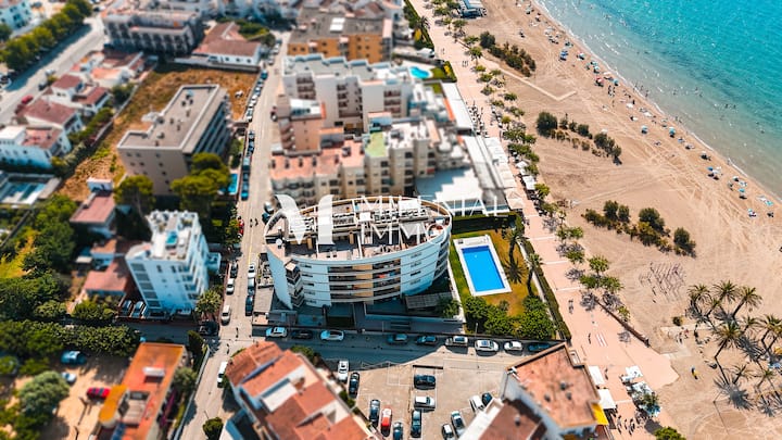 Milenial Immo | A Pie De Playa Piscina Y Parking - Empuriabrava