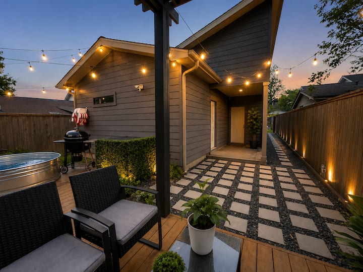 World Cup: Direct Metro To Stadium + Pool - Houston, TX