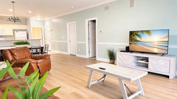 Myrtlewood Beautiful Spacious Condo - Myrtle Beach, SC