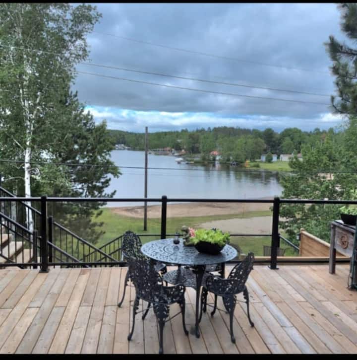 Escape To Ella Lake's Cozy Nook - Greater Sudbury