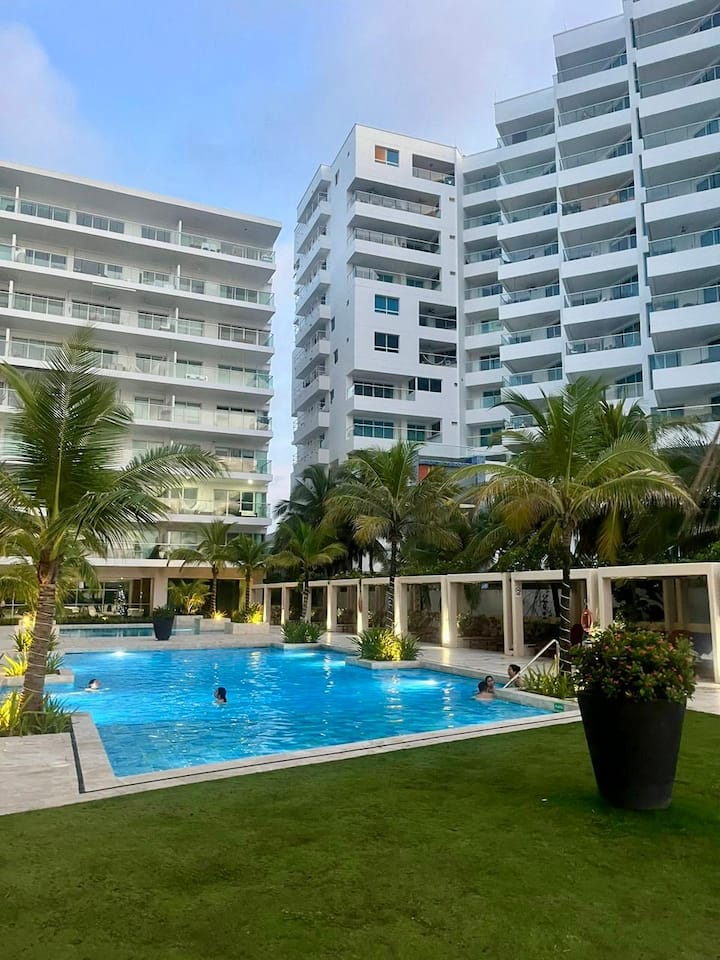 Comodo
Apto De Lujo En Morros  Epic-a/c-wifi - Caribbean