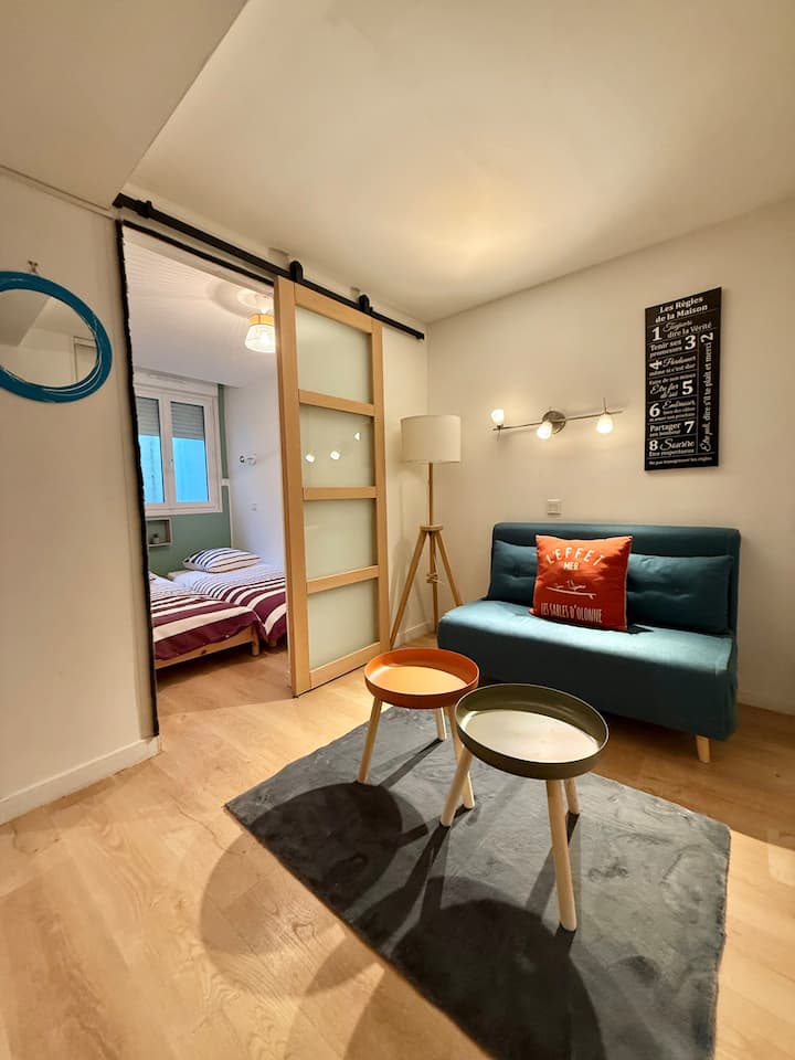 Bel Appartement + Place De Parking - Coeur Sables - Vendée