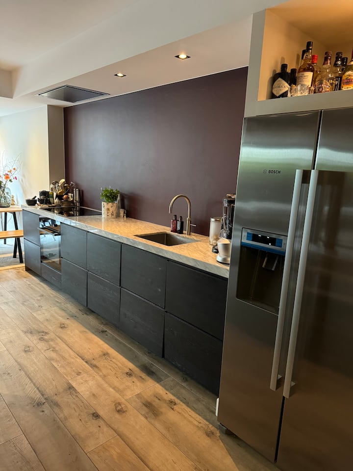 Volledig Gerenoveerd Appartement (130m2) Met Tuin - Ámsterdam