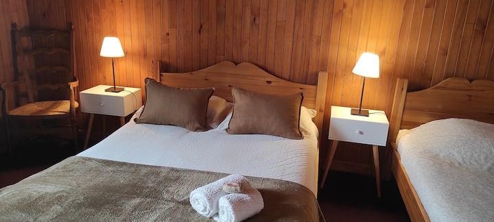 Les Grands Prés - Chambre D'hôte Violette - Pontarlier