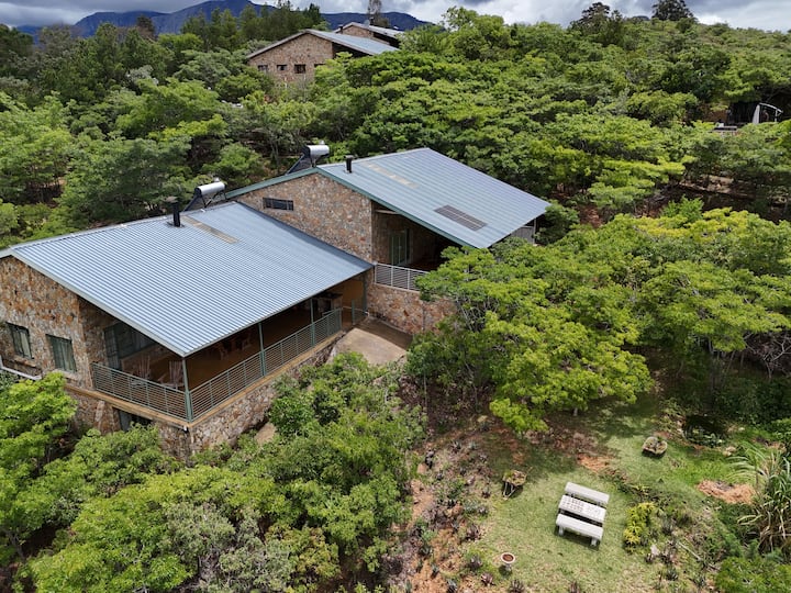 Zumbane Lodges ( 3 Units) - Zimbabwe
