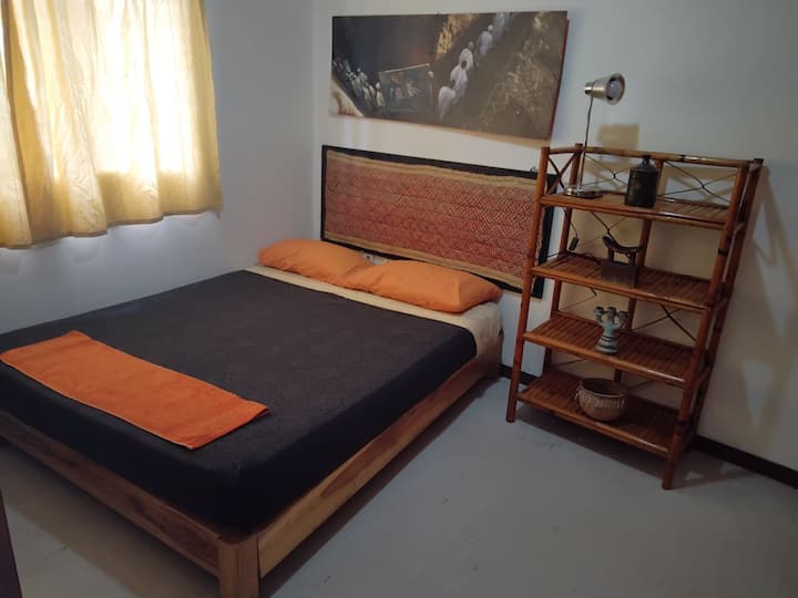 Housing In A Nice Villa, Central And Quiet Area - Addis Abeba