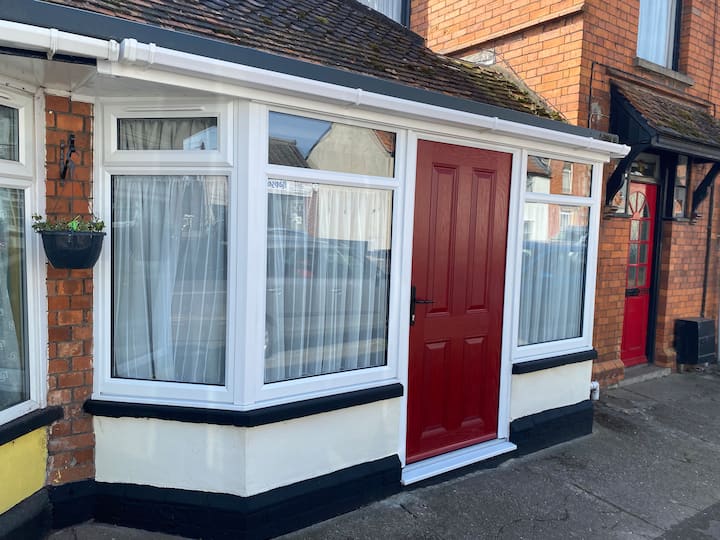 The Old Bicycle Shop - Cosy & Close To Town Centre - Glastonbury