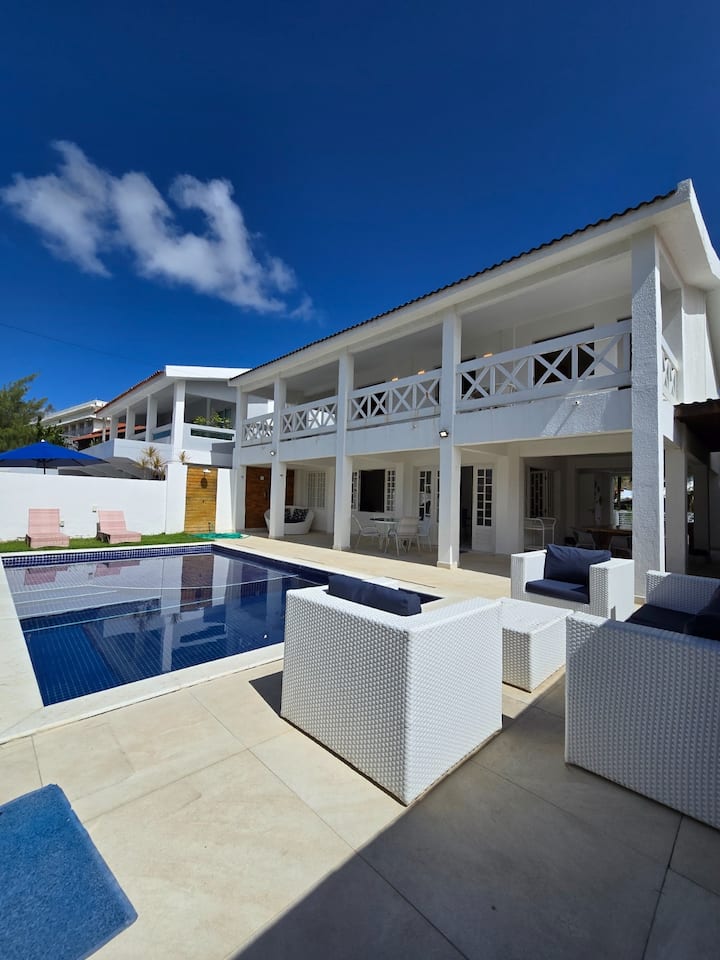 Casa Privativa Com Piscina E Churrasqueira - Brasilien