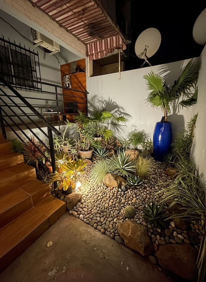 Appartement Rez-de-jardin, Riviera Palmeraie - Côte d'Ivoire