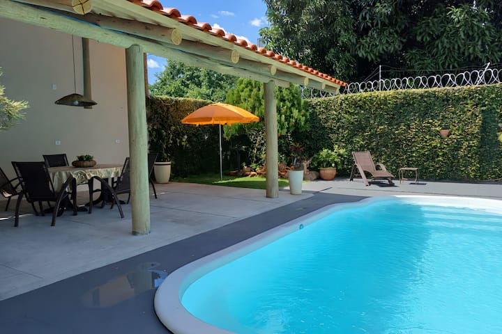 House With Pool And Bbq Area | Roosevelt - Uberlândia